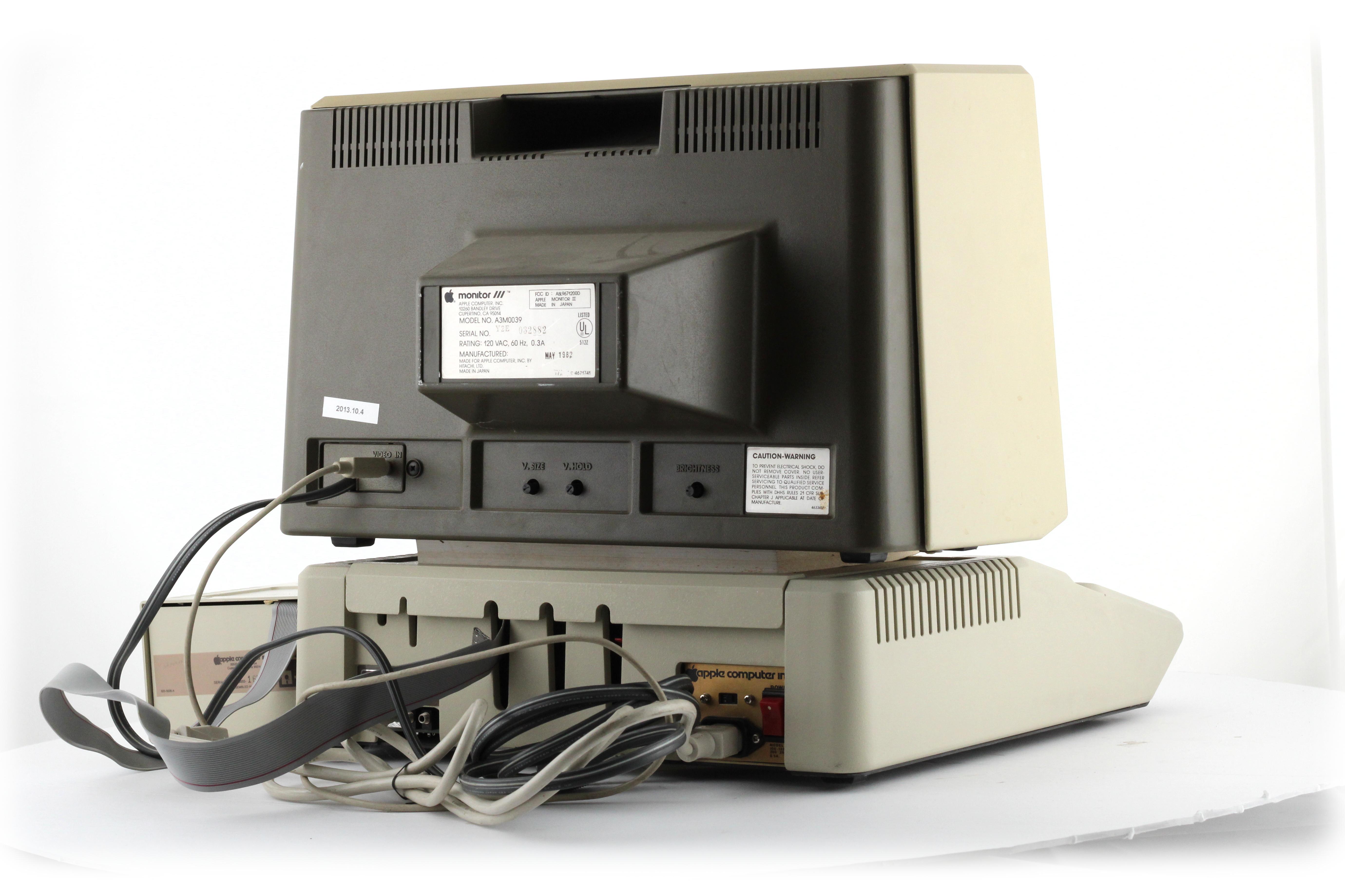 Every Game Room Needs One! : r/crtgaming